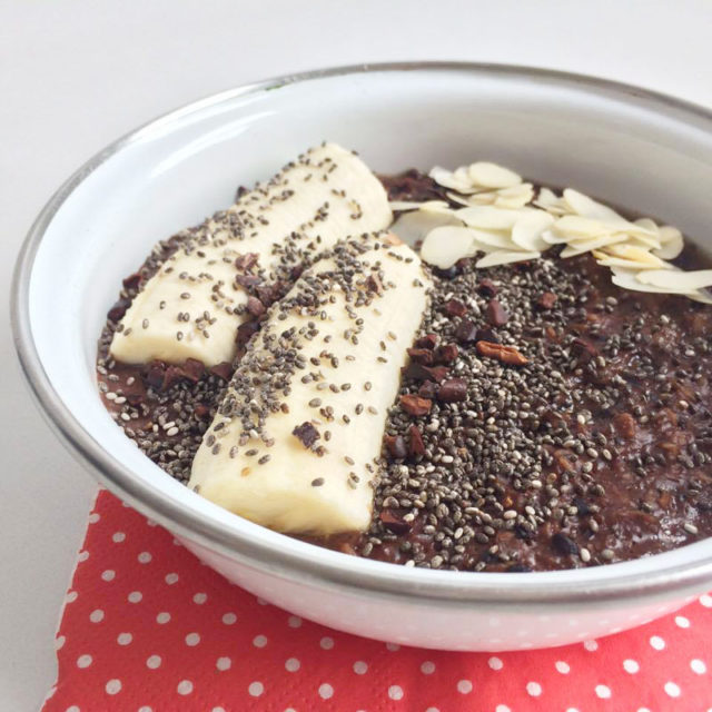 Wat eet je dan wel? - Choco havermout met banaan - Wat eet je dan wel?
